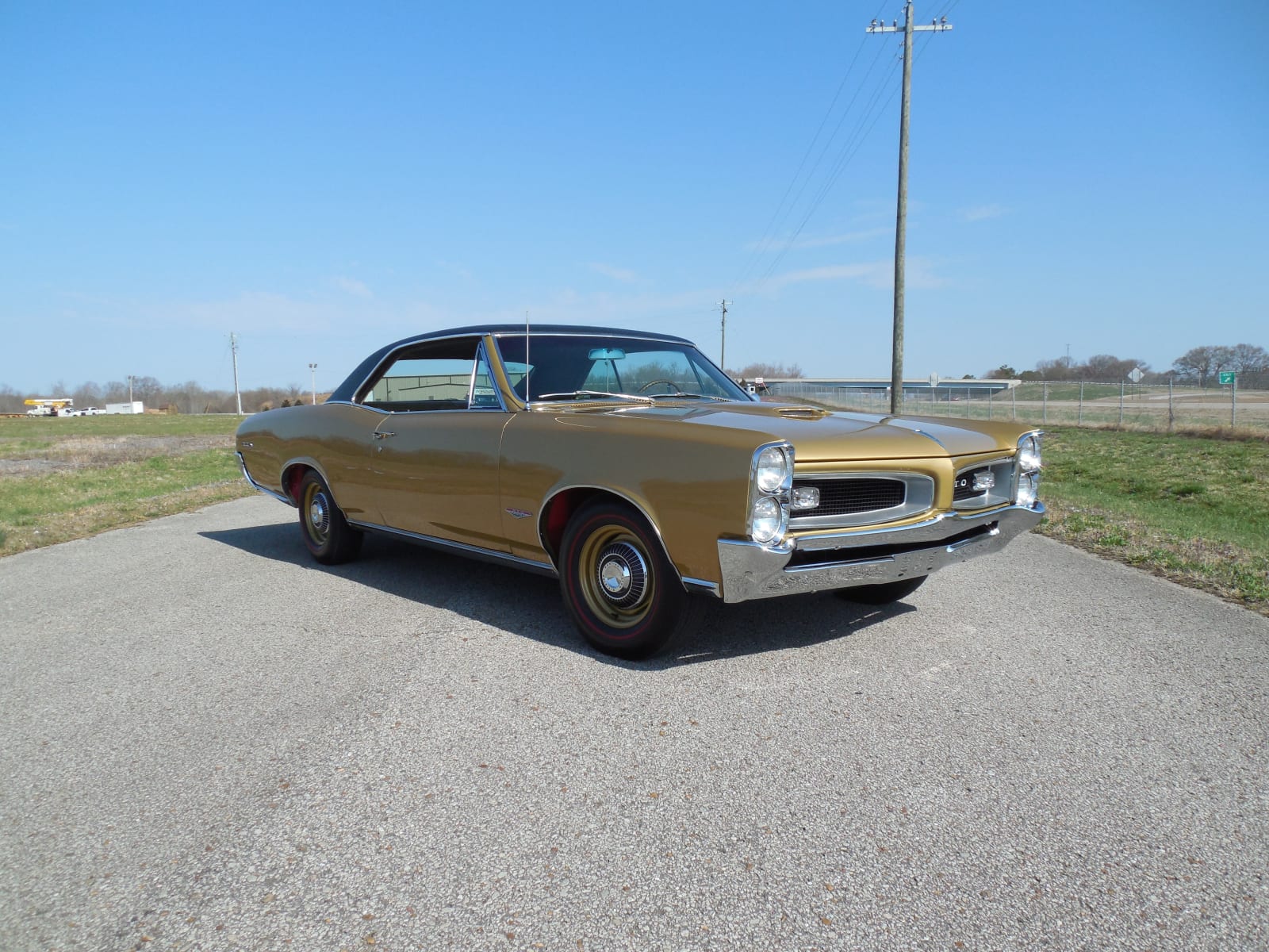 1966 Pontiac GTO Hardtop at Kansas City Spring 2014 as S119 - Mecum Auctions