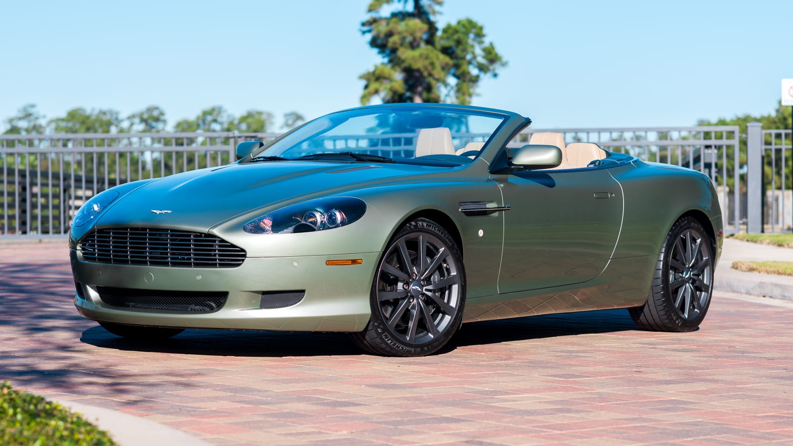2007 Aston Martin DB9 Volante at Las Vegas 2017 as S118.1 - Mecum Auctions