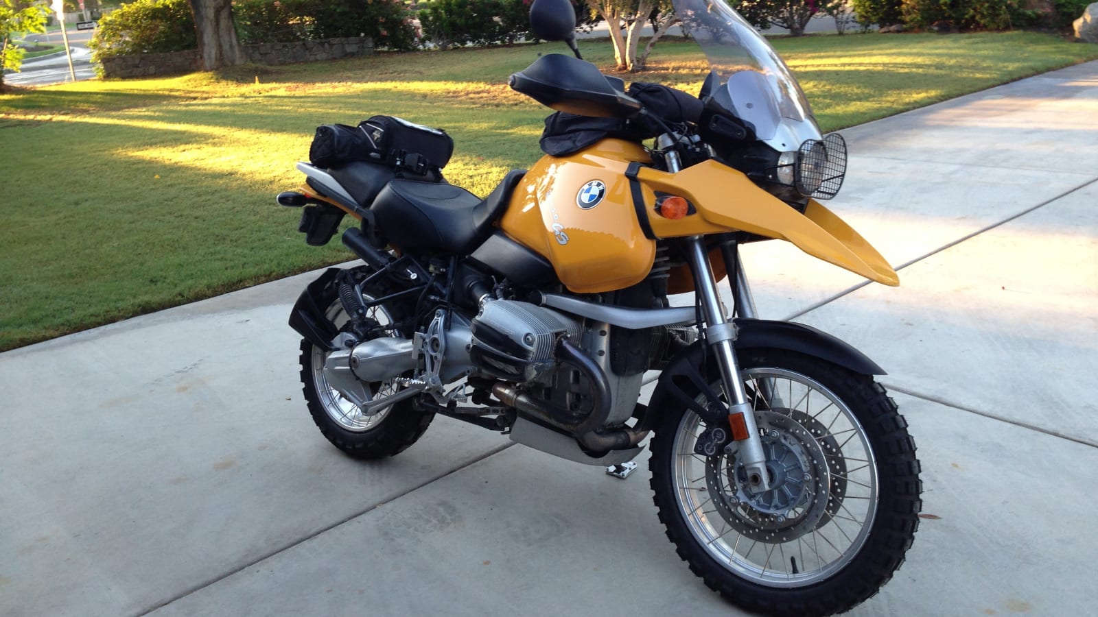 2001 BMW R1150GS at Las Vegas Motorcycles 2015 as S241 - Mecum Auctions