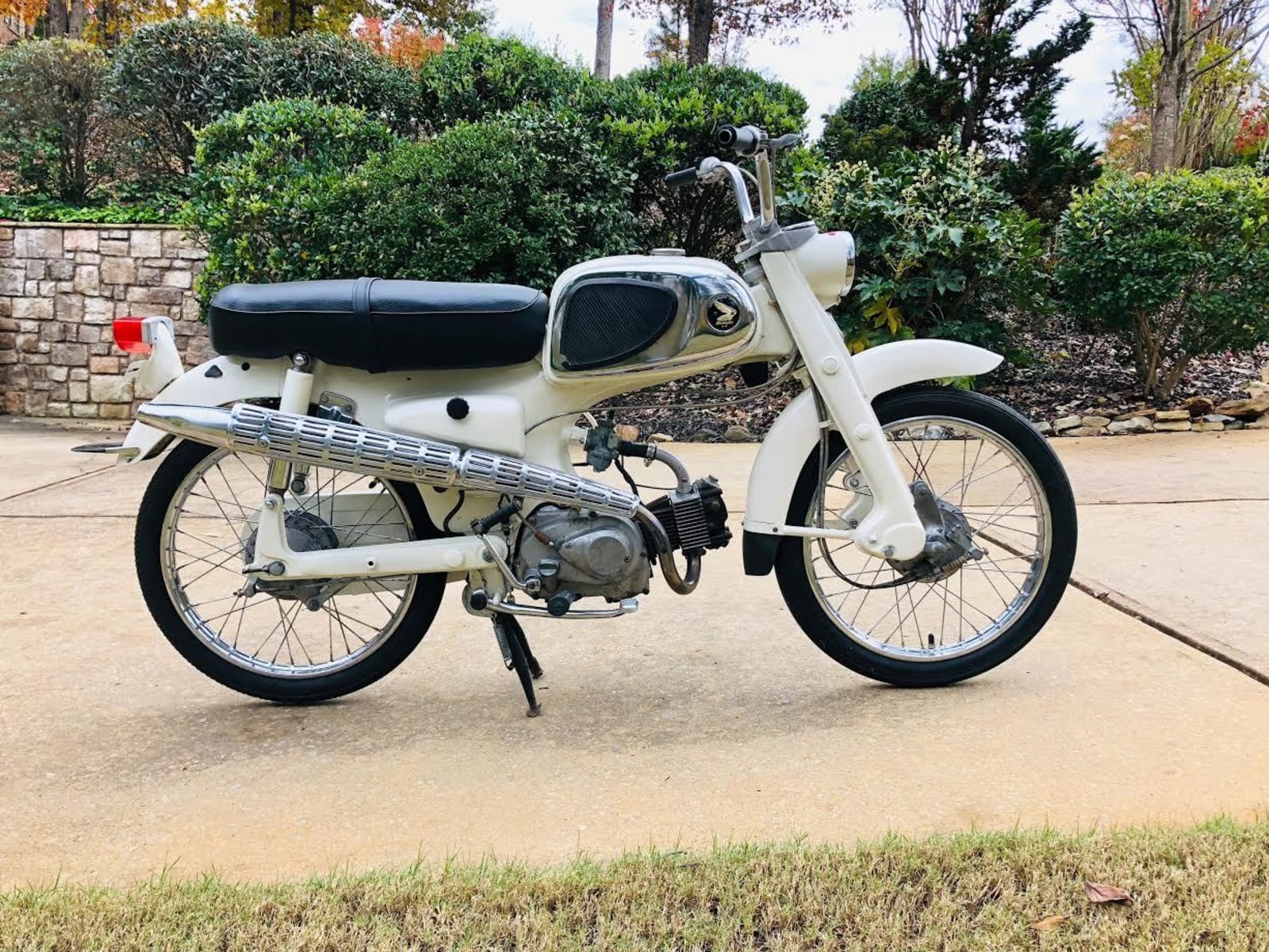 1965 Honda C110 Street at Las Vegas Motorcycles 2019 as T4 - Mecum Auctions