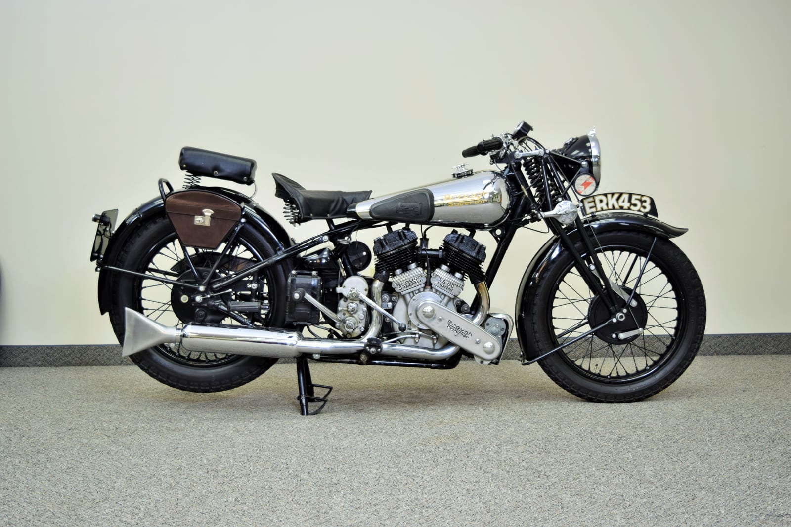 1938 Brough Superior SS80 at Las Vegas Motorcycles 2019 as F294 - Mecum ...