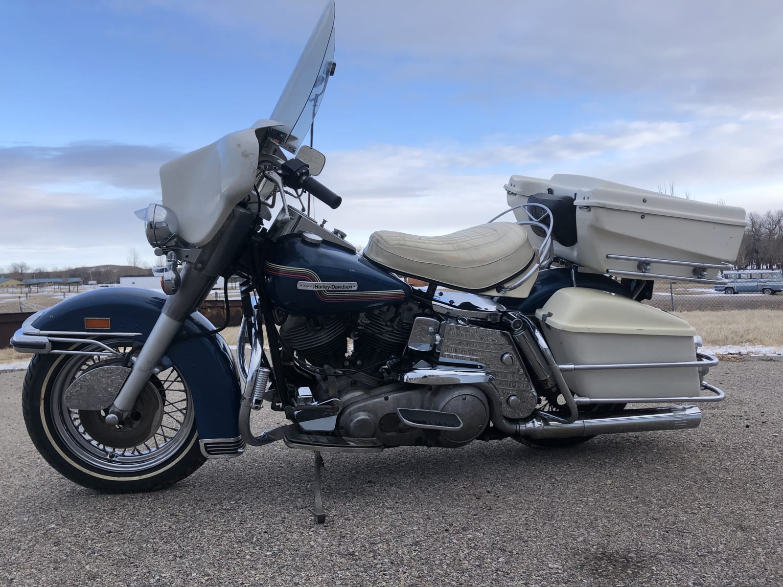 1975 Harley-Davidson FLH at Las Vegas Motorcycles 2020 as F319 - Mecum ...