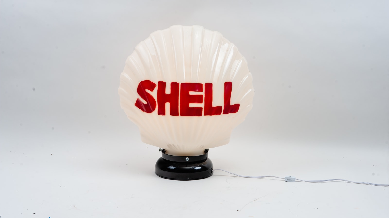 Shell Clam Gas Pump Globe 21x20x11 at Las Vegas Motorcycles 2020 as K61 ...