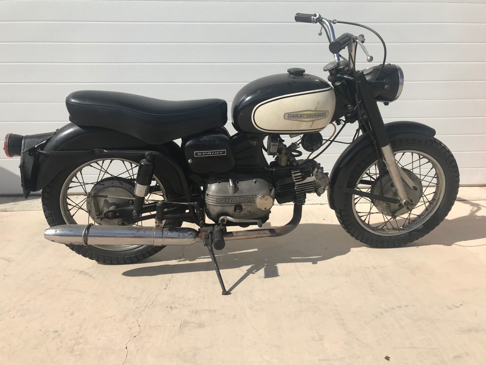 1966 Harley-Davidson Sprint at Las Vegas Motorcycles 2021 as W104 ...