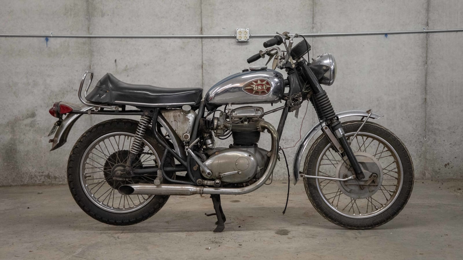 1969 BSA Lightning at Las Vegas Motorcycles 2021 as W2.1 - Mecum Auctions