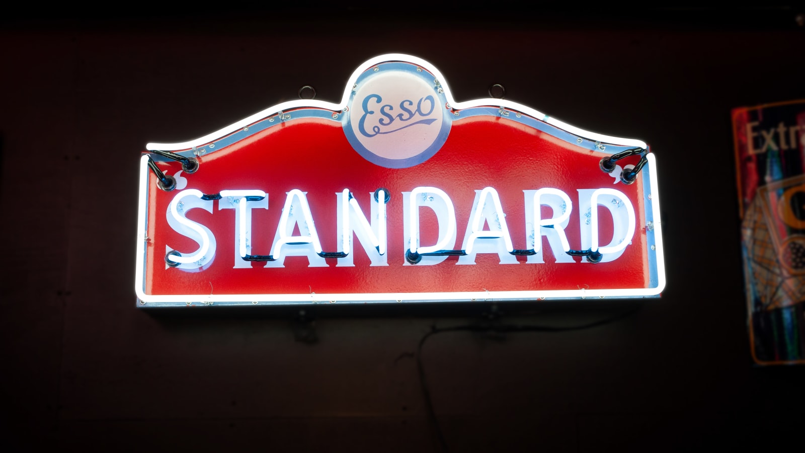 Esso Standard Tin Neon Sign at The Eddie Vannoy Collection 2020 as K279 ...