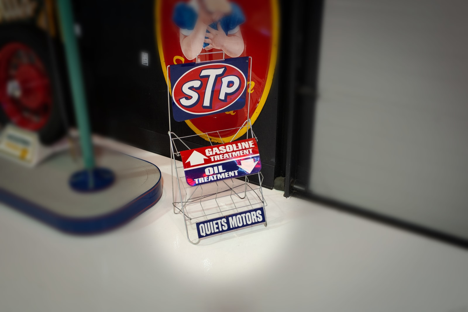 STP Oil Can Display Rack at The Eddie Vannoy Collection 2020 as K77 ...