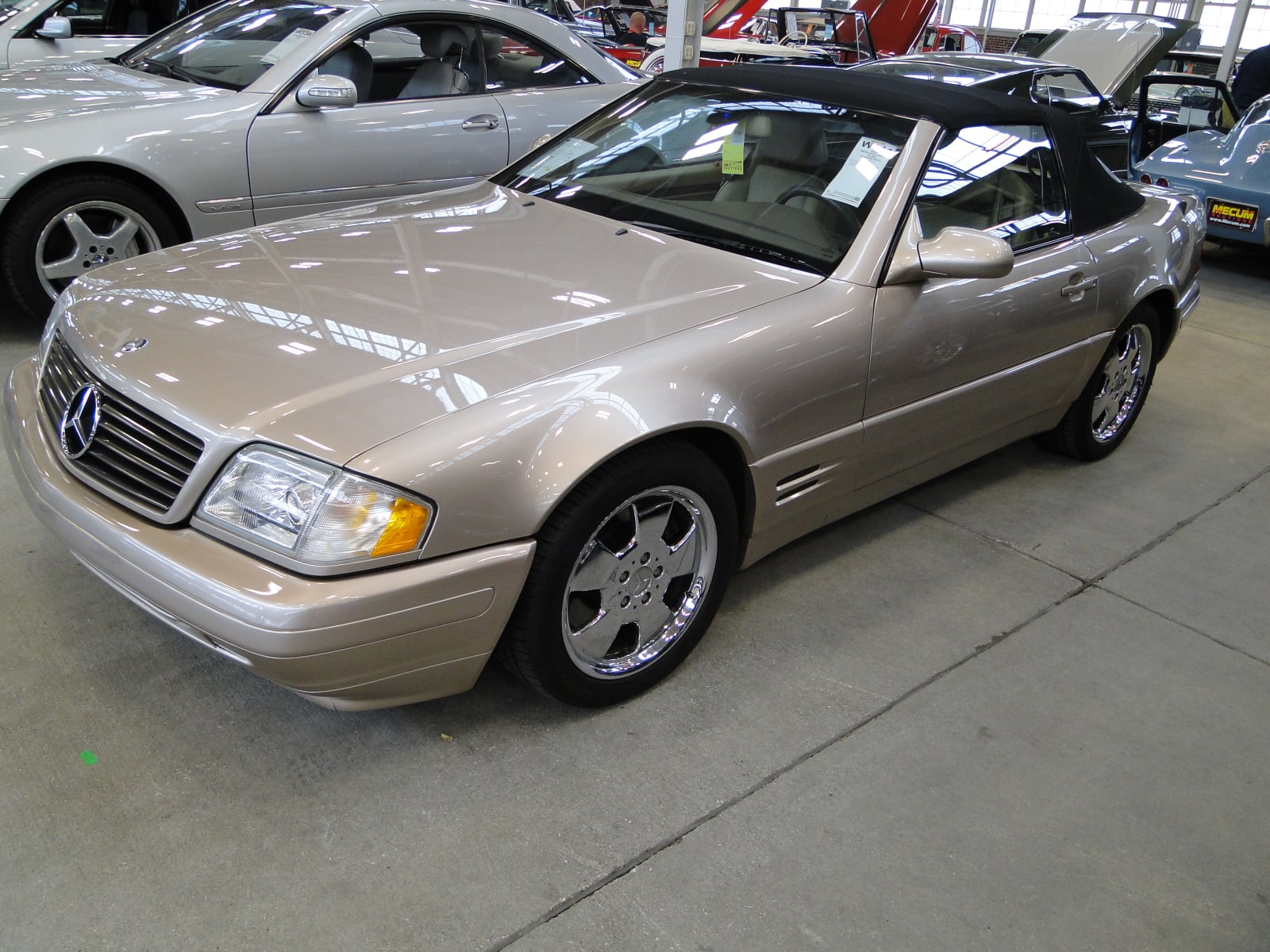 2000 Mercedes-Benz SL500 Convertible at Dana Mecum's 27th Original ...