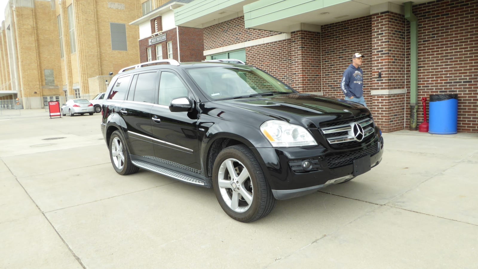2009 Mercedes-Benz GL320 at Indy 2019 as G250 - Mecum Auctions