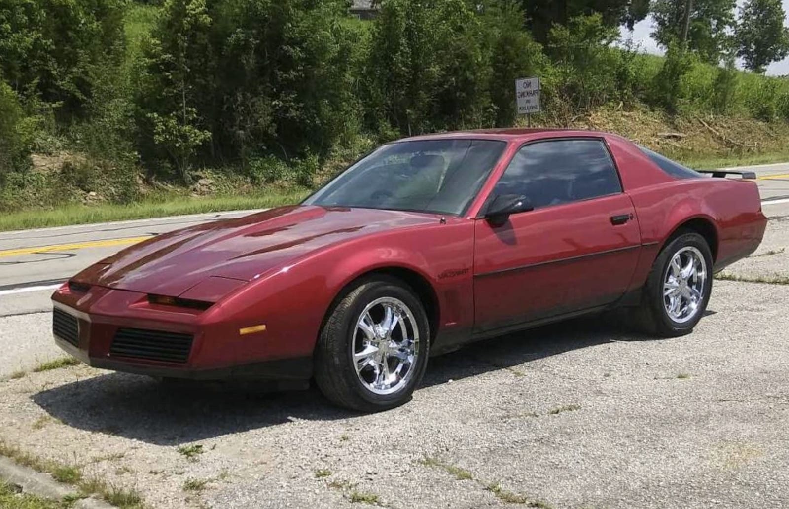 1983 Pontiac Trans Am at Indy 2020 as J141 - Mecum Auctions