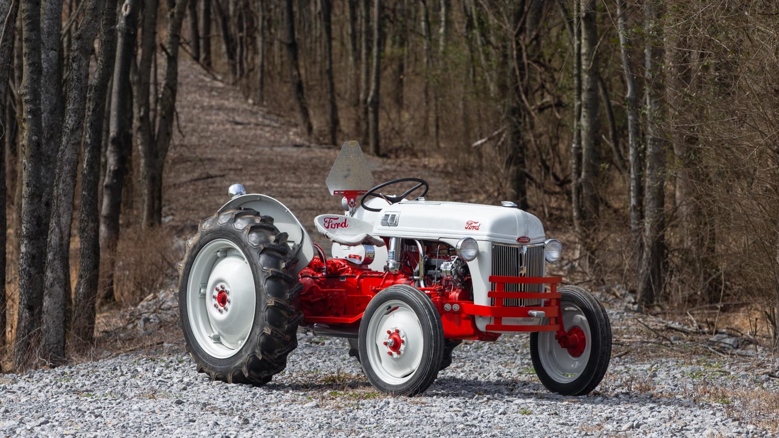 1947 Ford 8N at Indy 2021 as F67 - Mecum Auctions