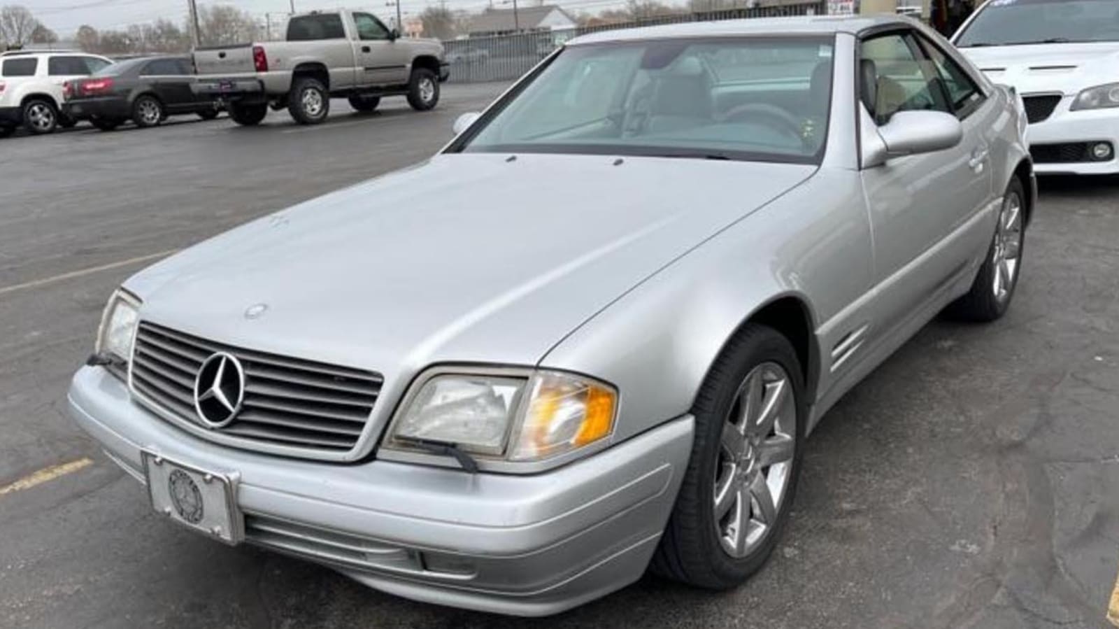 2000 Mercedes-Benz SL500 Convertible at Indy 2022 as J183 - Mecum Auctions
