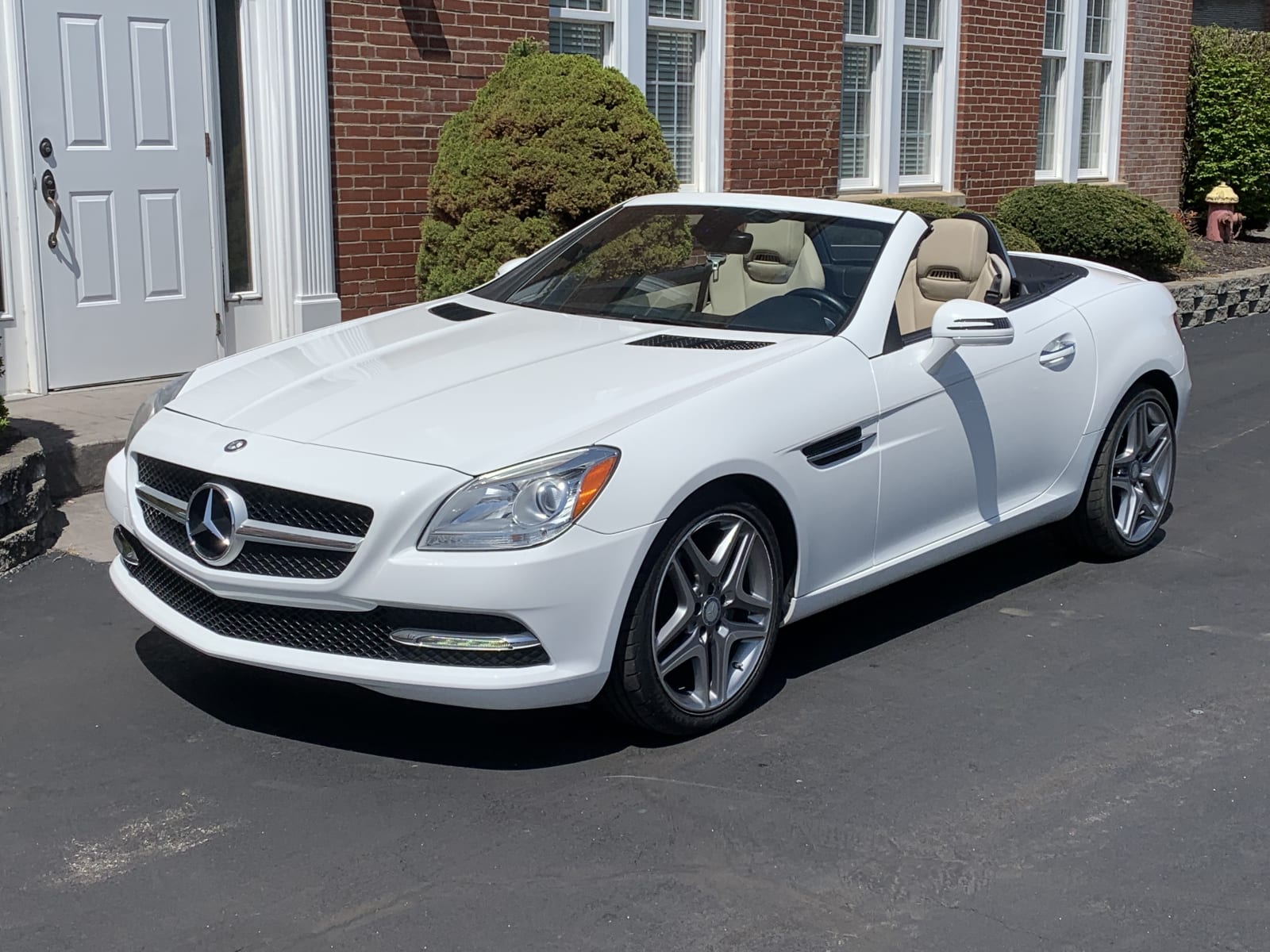 2014 Mercedes-Benz SLK250 Convertible at Indy 2022 as S20 - Mecum Auctions