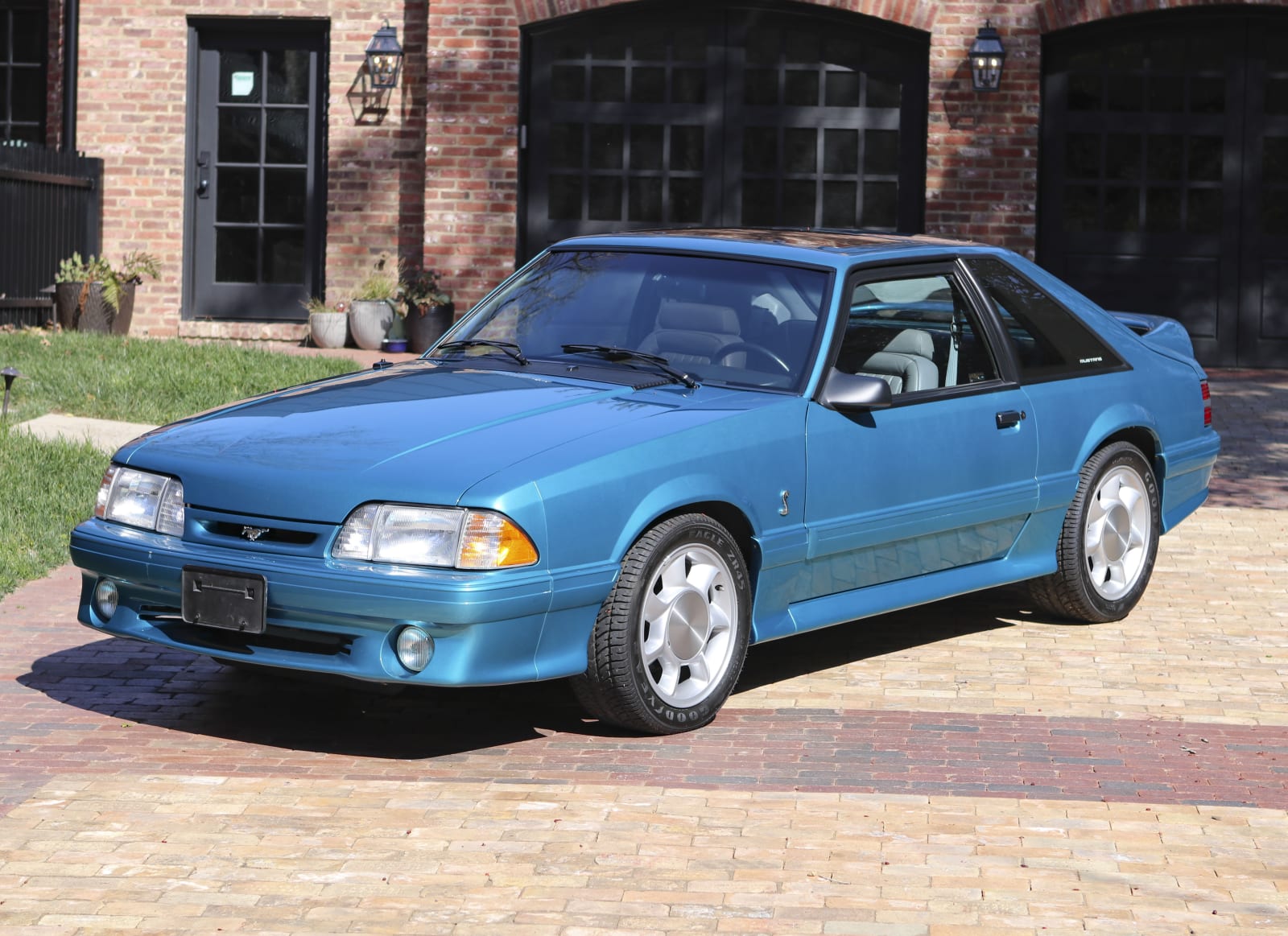 1993 Ford Mustang SVT Cobra at Indy 2022 as S93.1 - Mecum Auctions