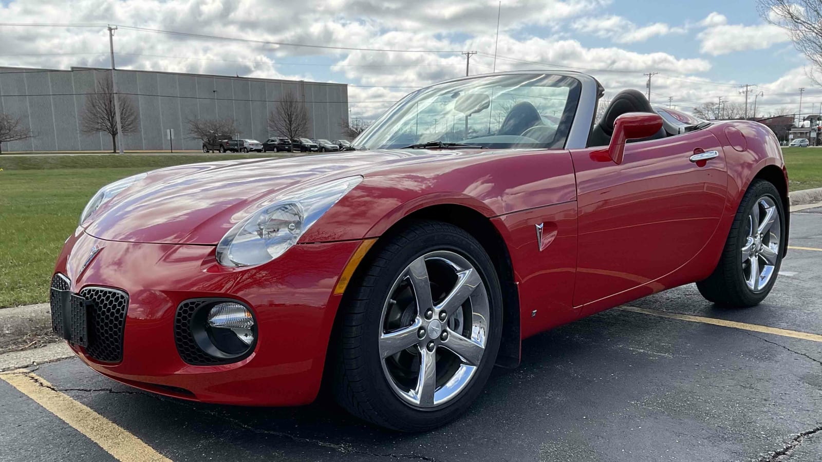 2008 Pontiac Solstice GXP Convertible at Indy 2022 as K68.1 - Mecum ...