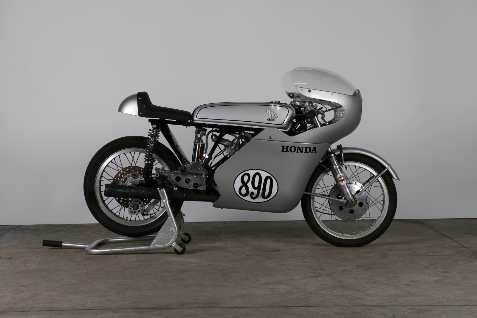 1966 Honda CB160 Van Tech at Indy Motorcycles 2015 as T31.1 - Mecum ...