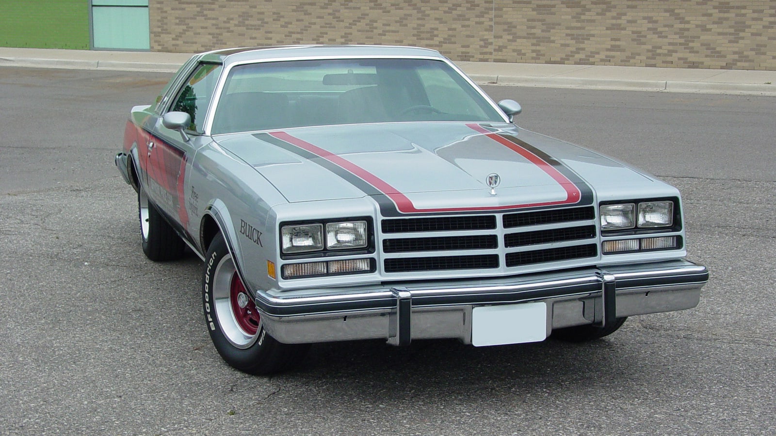 1976 Buick Century Pace Car Edition at Indy 2023 as W138 - Mecum Auctions