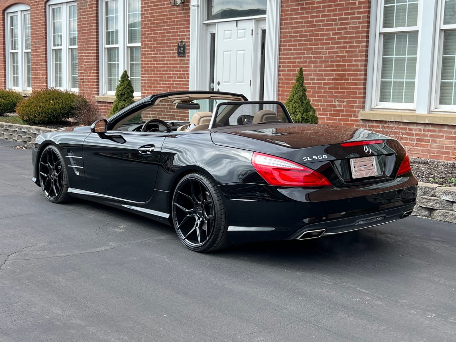 2013 Mercedes-Benz SL550 Convertible at Glendale 2023 as T144 - Mecum ...