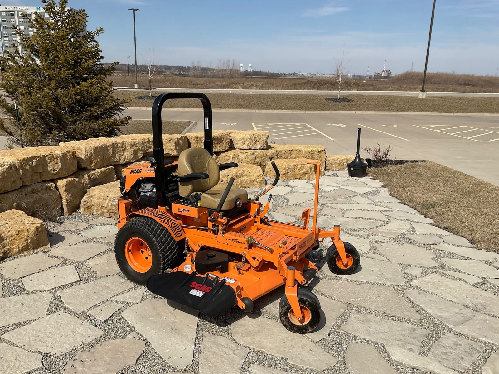 2017 SCAG Turf Tiger II at Gone Farmin' Spring Classic 2023 as F75 ...