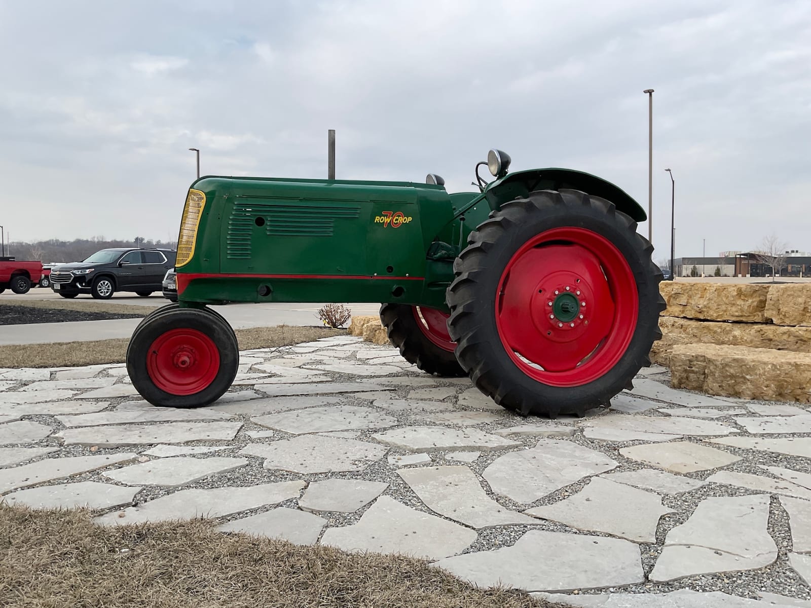 1940 Oliver 70 at Gone Farmin' Spring Classic 2023 as S117 - Mecum Auctions