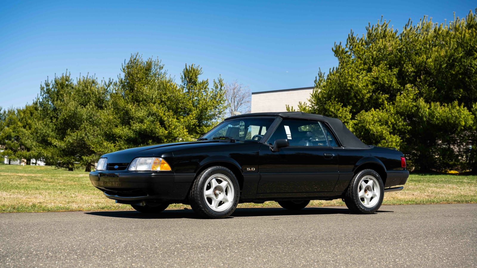 1991 Ford Mustang LX Convertible at Indy 2023 as S206 - Mecum Auctions