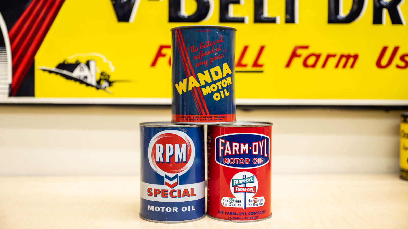 Wanda, RPM & Farm-Oyl Motor Oil 1-Quart Oil Cans at The World’s Largest ...