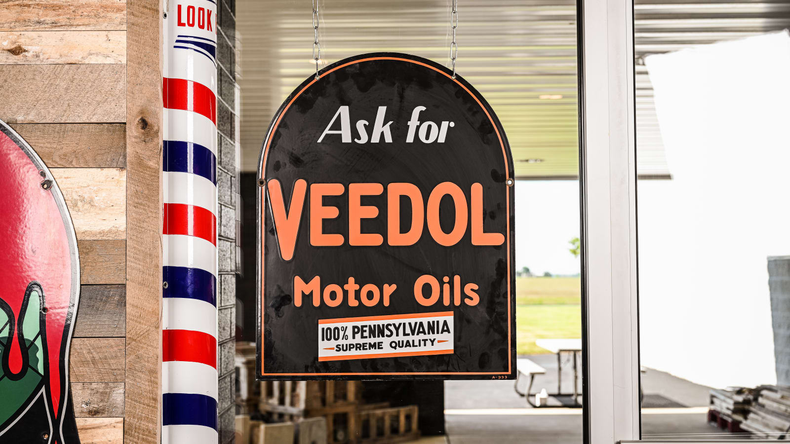 Veedol Motor Oils Double-Sided Porcelain Sign at The World’s Largest ...