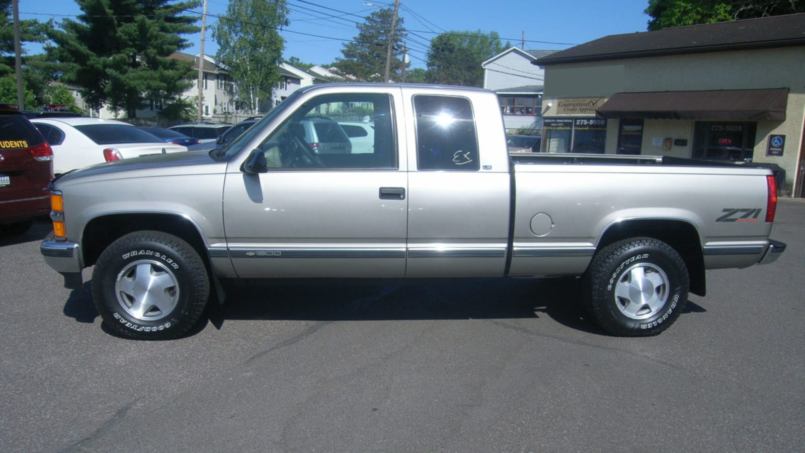 1999 Chevrolet Silverado Z71 Pickup at Harrisburg 2023 as T22 - Mecum ...