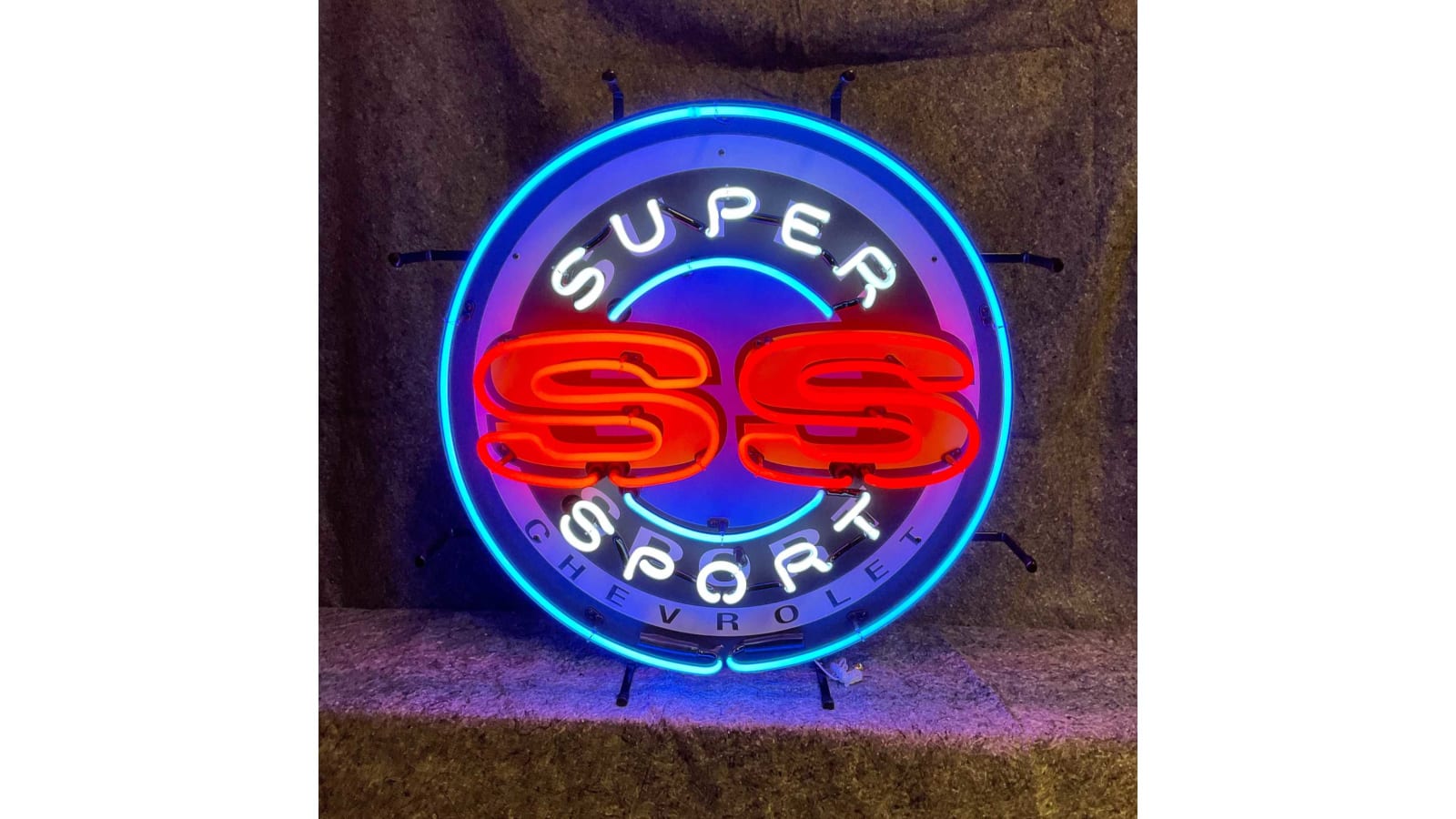 Chevrolet Super Sport Single-Sided Neon Sign at Kissimmee Summer ...