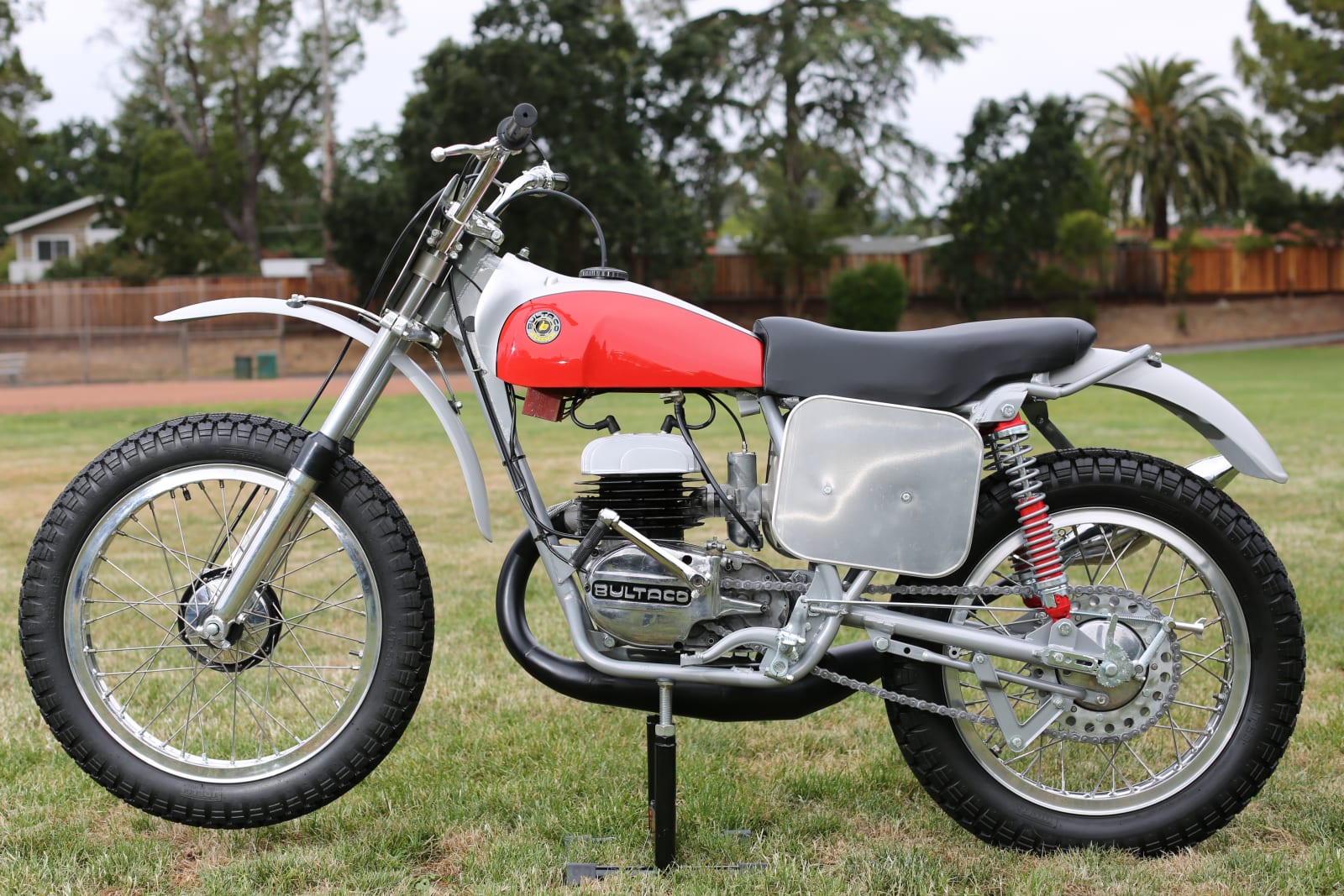 1973 Bultaco Astro Flat Track at Monterey 2023 as T17 - Mecum Auctions