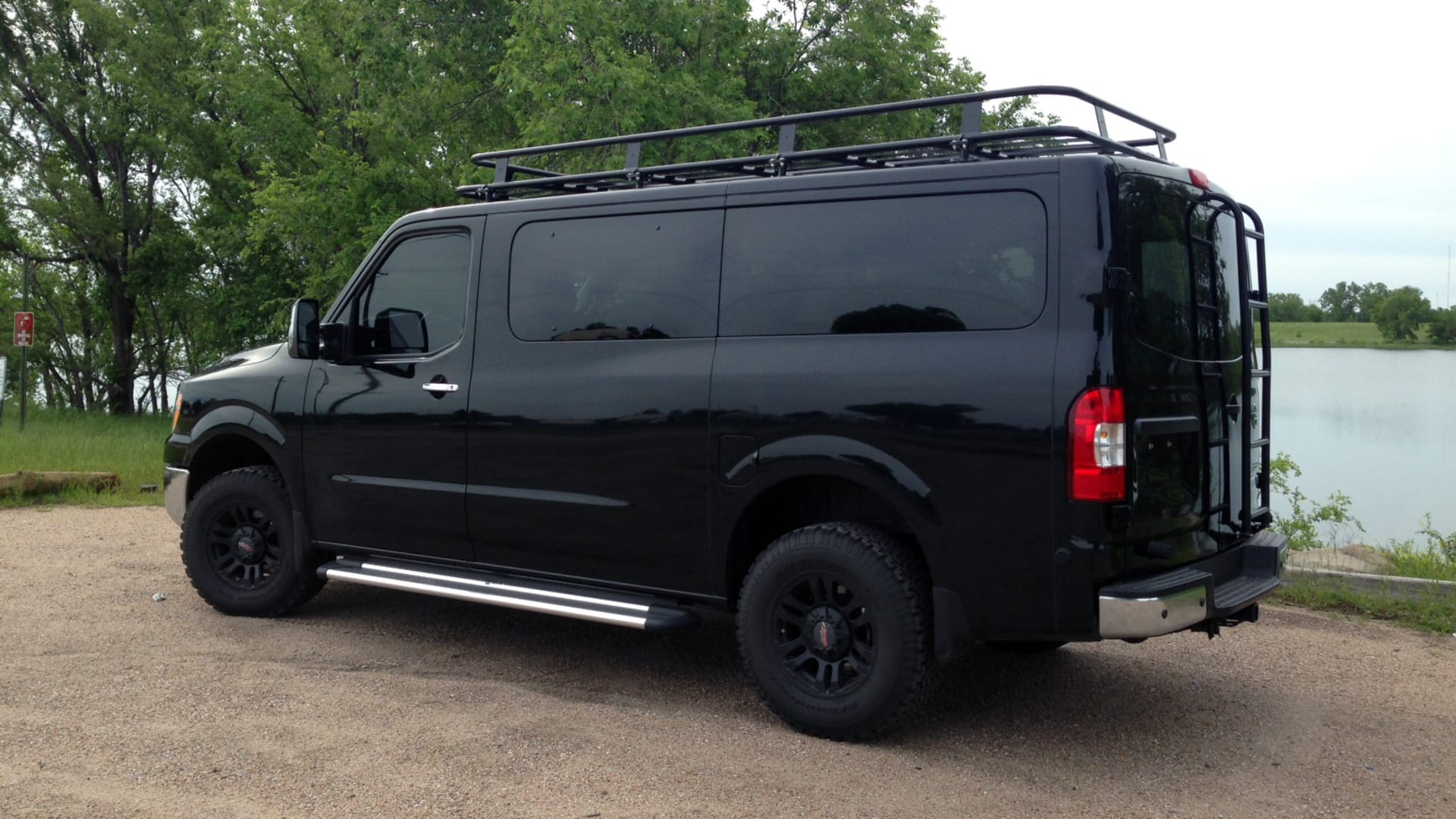 2014 Nissan NV3500 at Denver 2015 as S61 - Mecum Auctions