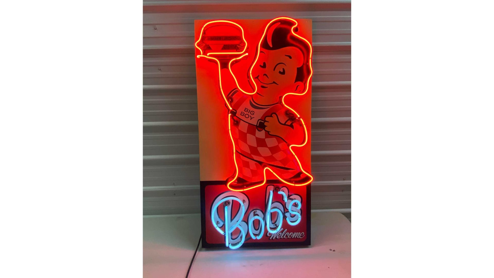 Bob's Big Boy Single-Sided Neon Sign at Kissimmee 2023 as Z42 - Mecum ...