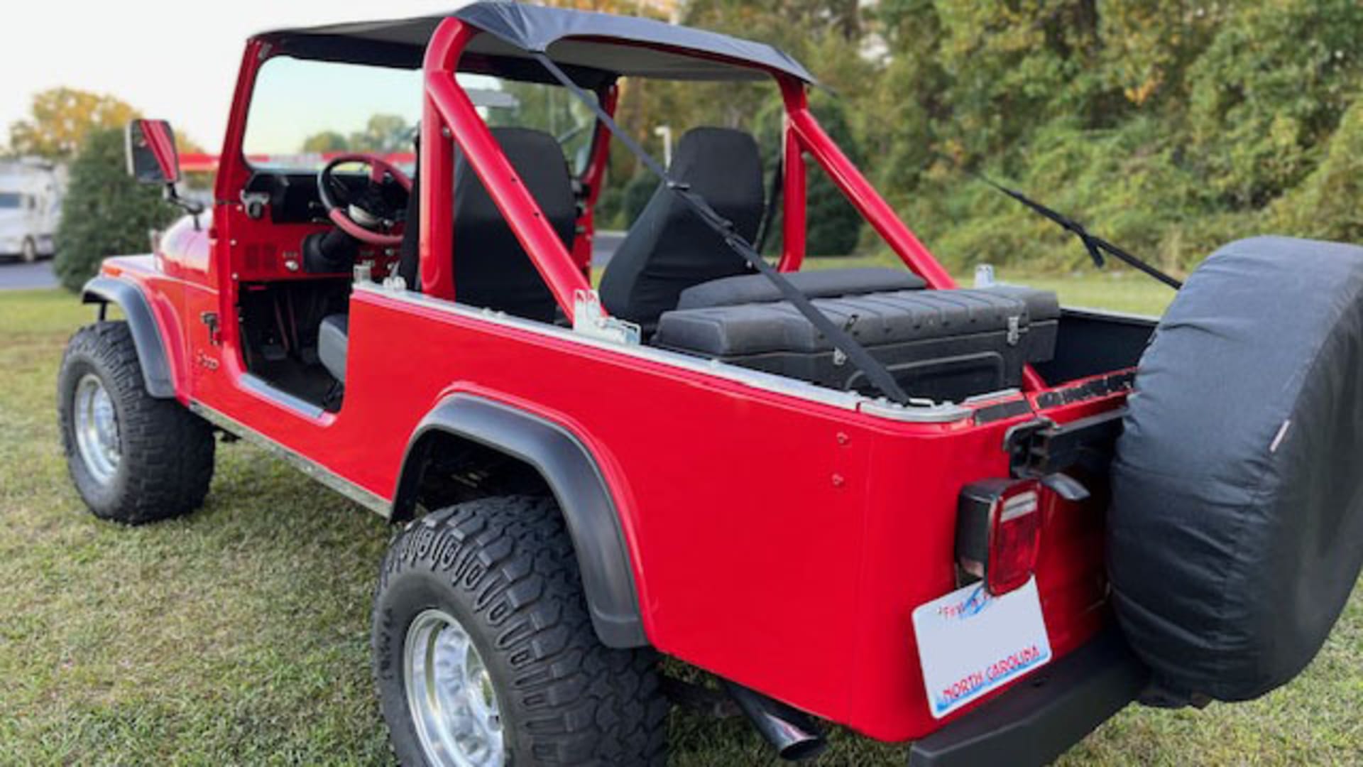 1981 Jeep CJ-8 Scrambler at Kissimmee 2023 as D334 - Mecum Auctions