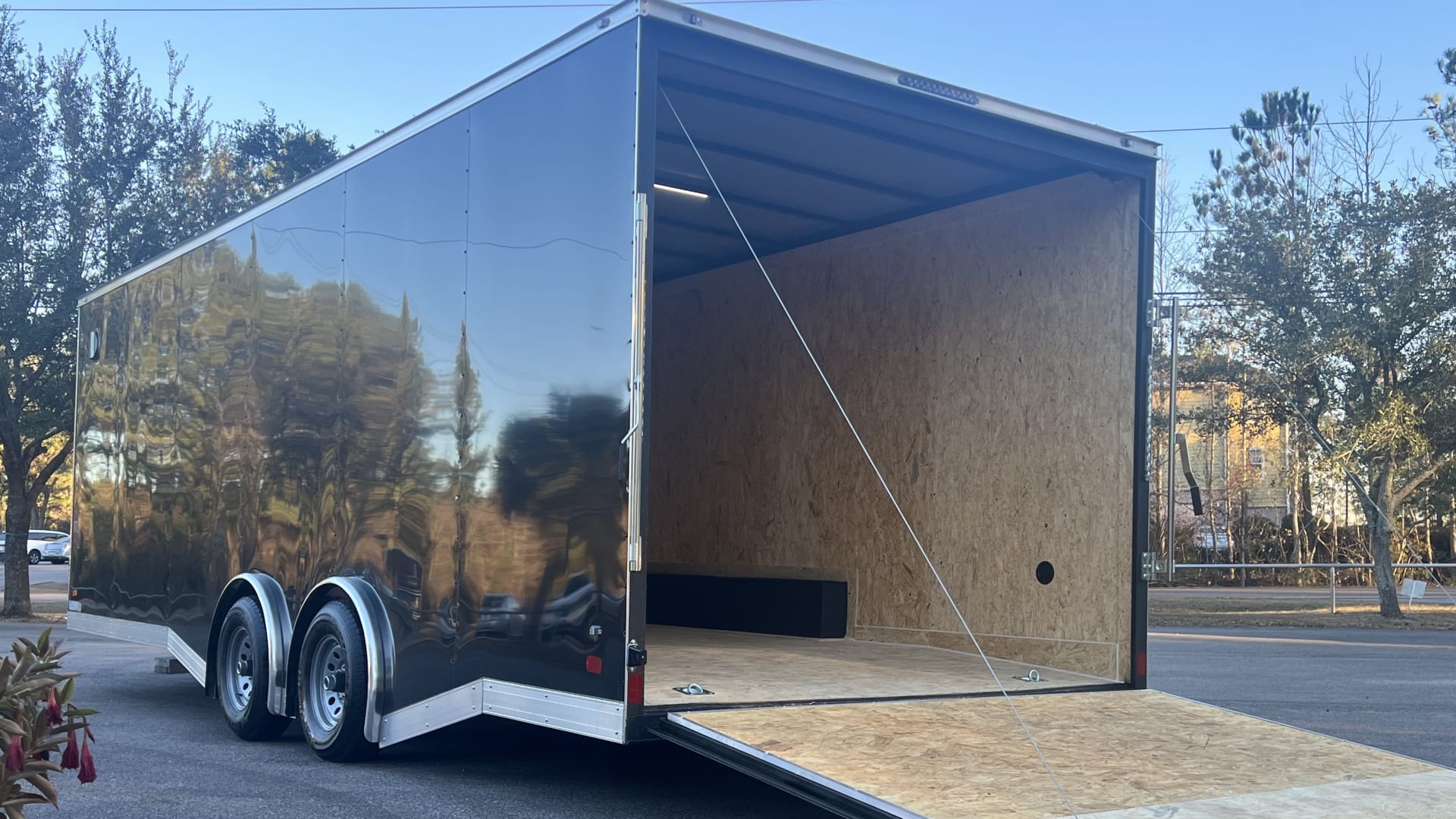 2023 Covered Wagon 24' Enclosed Trailer at Kissimmee 2023 as U349 ...