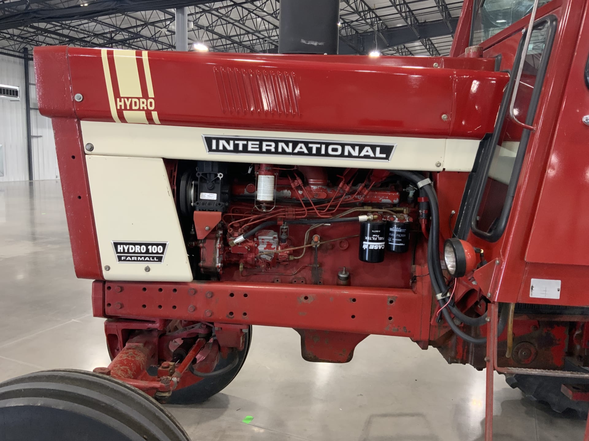 1975 International Harvester Hydro 100 at Gone Farmin' Fall Premier ...