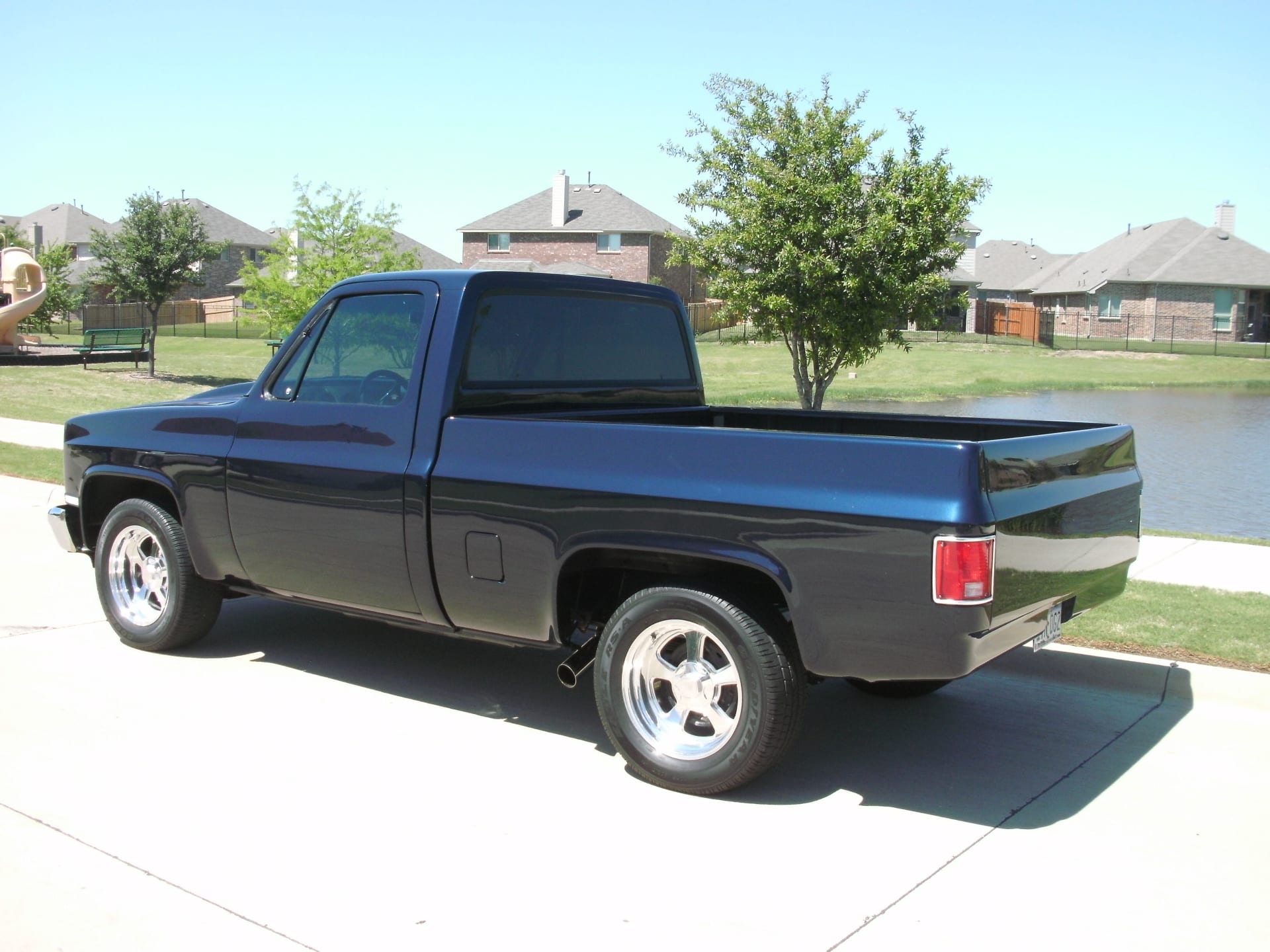 1985 Chevrolet Silverado Pickup at Houston 2012 asS2 - Mecum Auctions