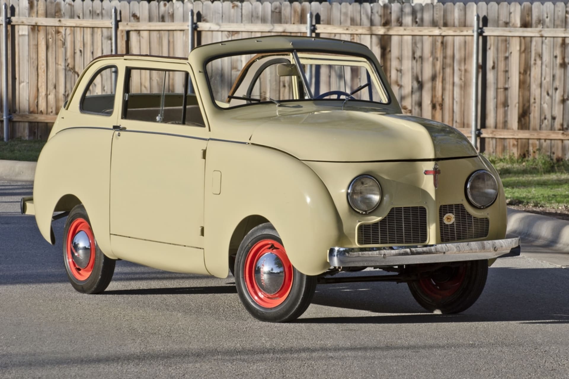 1947 Crosley Convertible at Houston 2013 as F212 - Mecum Auctions