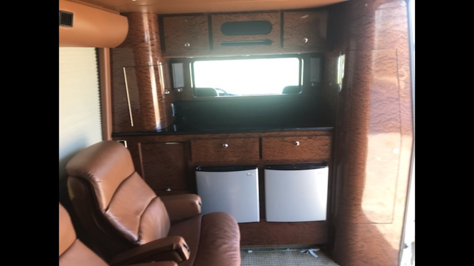 1998 Mauck 1120S Bus at Kansas City 2019 asF201 - Mecum Auctions