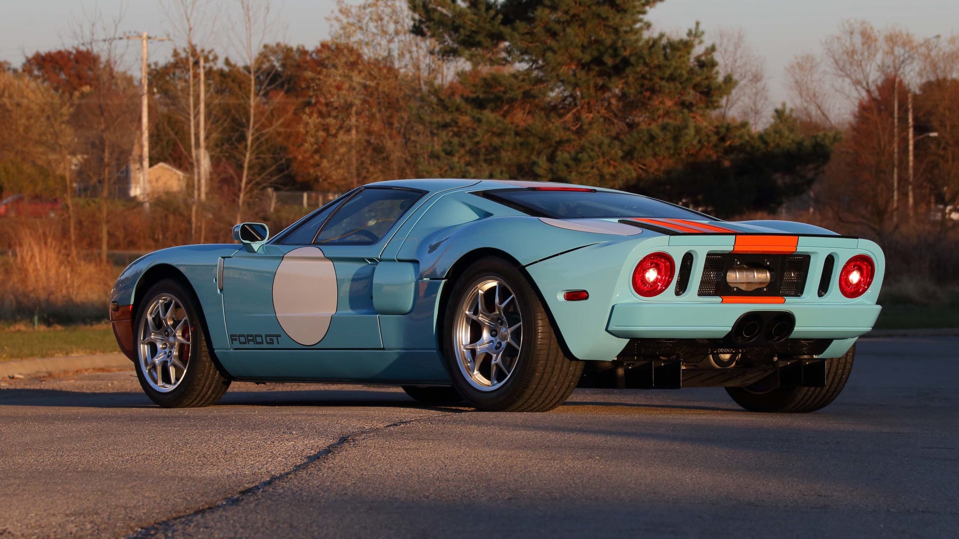 2006 Ford GT Heritage Edition at Kansas City 2019 as S94 - Mecum Auctions