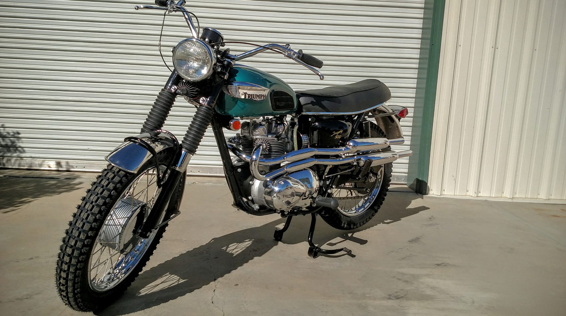 1968 Triumph T100C at Las Vegas Motorcycles 2017 as F145 - Mecum Auctions