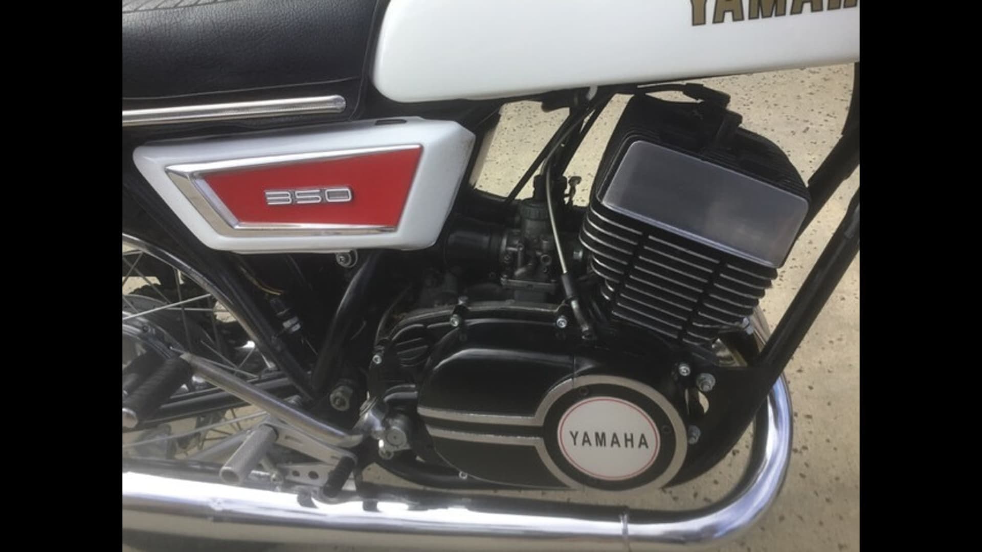 1971 Yamaha R5 at Las Vegas Motorcycles 2023 as W354 - Mecum Auctions