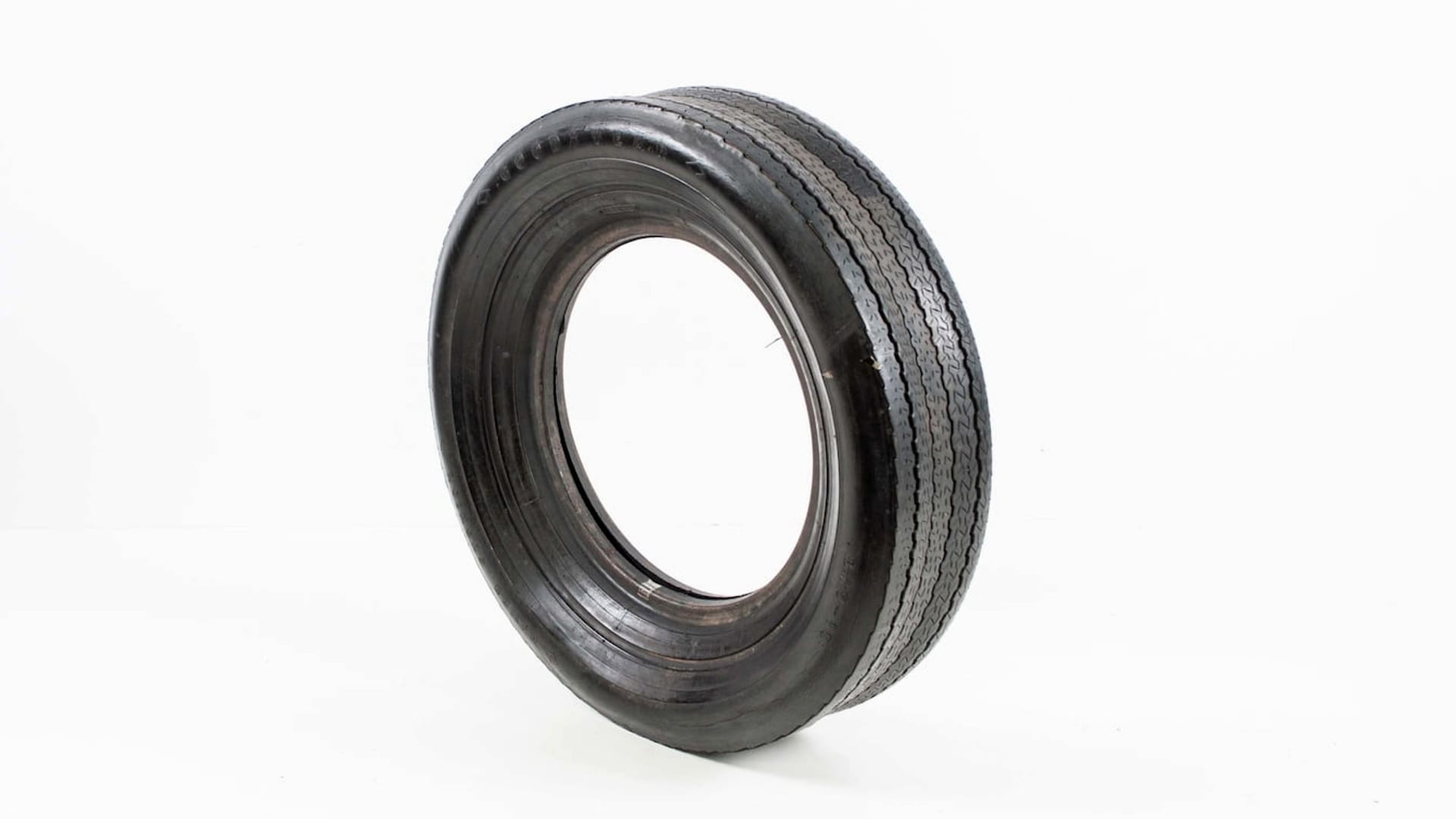 1965 Goodyear / Shelby American Blue Dot Tire For 427 Cobra at Indy ...