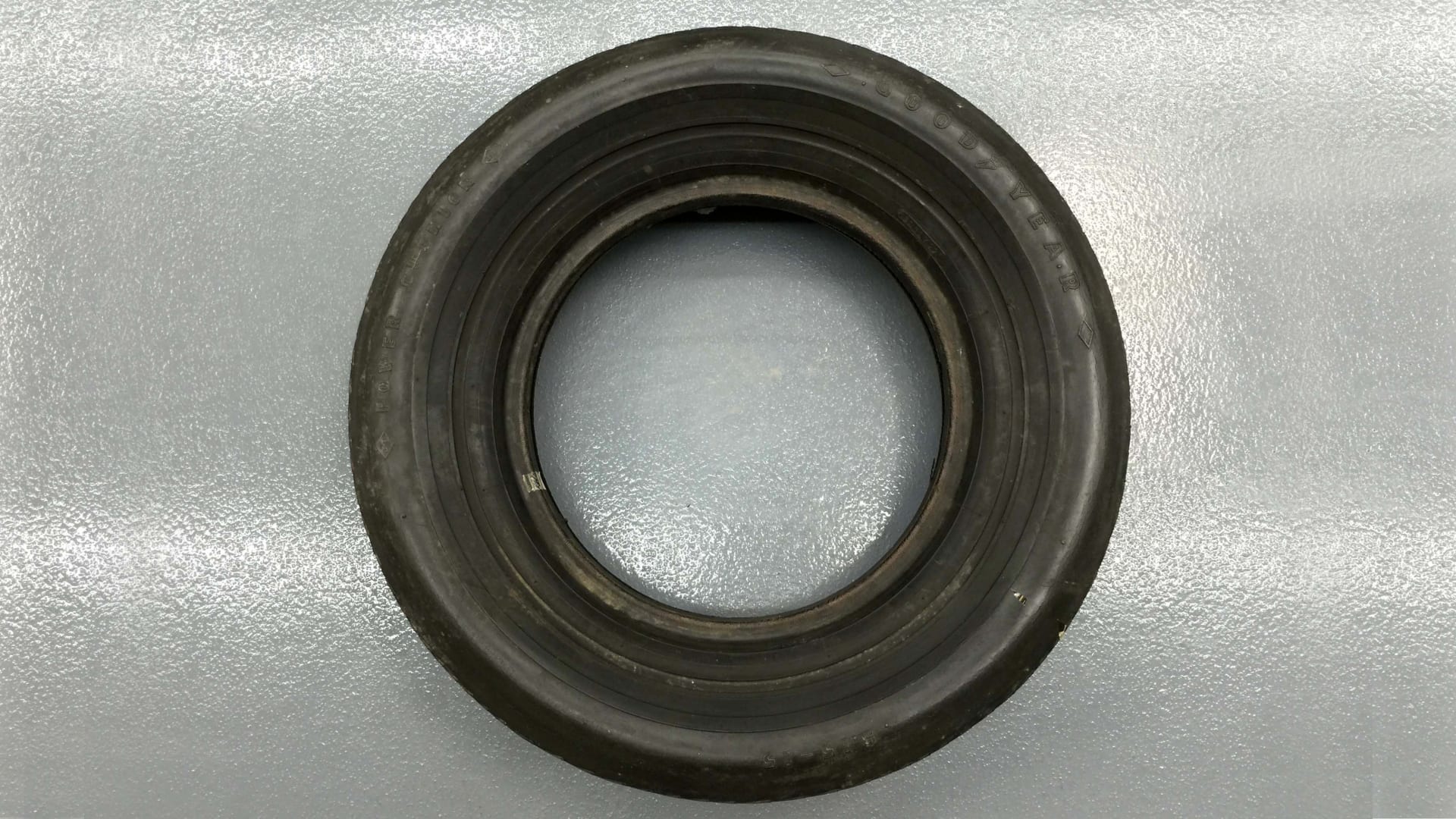 1965 Goodyear / Shelby American Blue Dot Tire For 427 Cobra at Indy ...