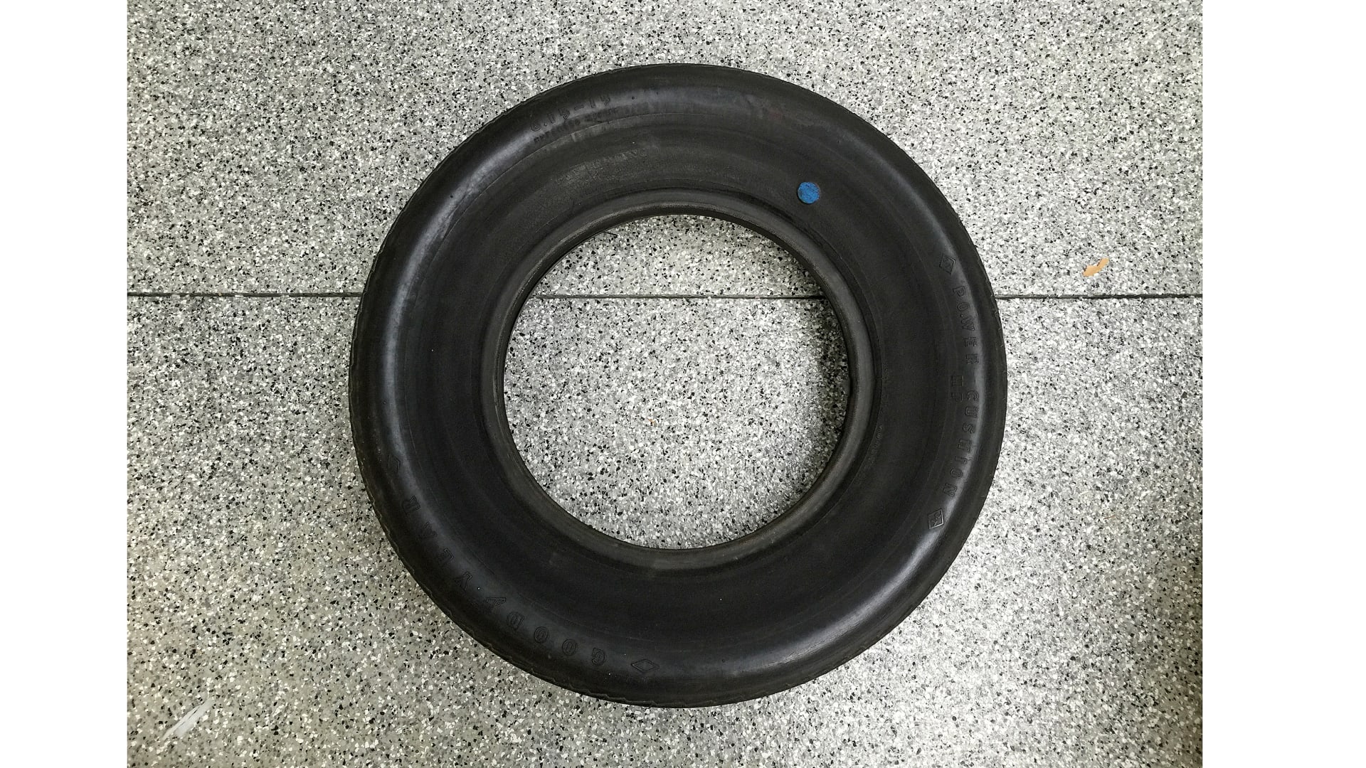 1965 Goodyear / Shelby American Blue Dot Tire For 427 Cobra at Indy ...