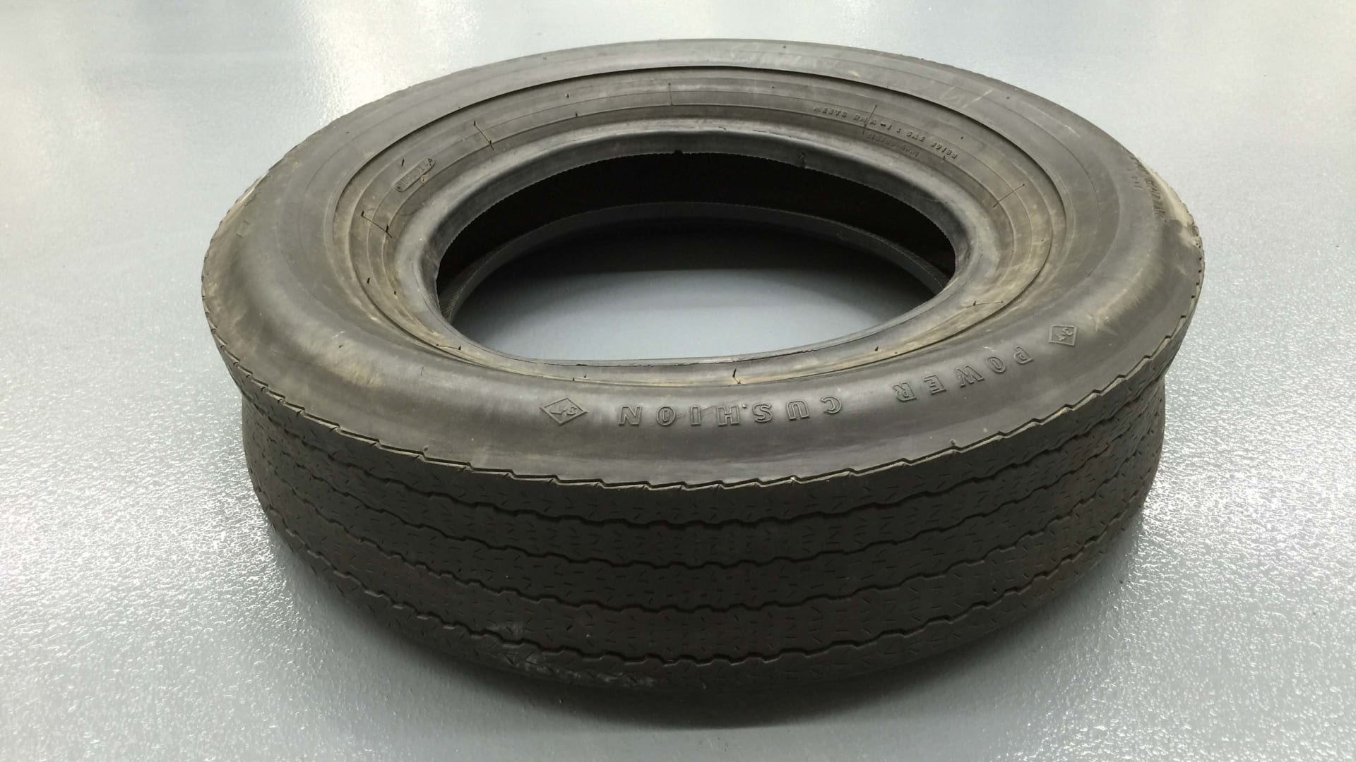 1965 Goodyear / Shelby American Blue Dot Tire For 427 Cobra at Indy ...