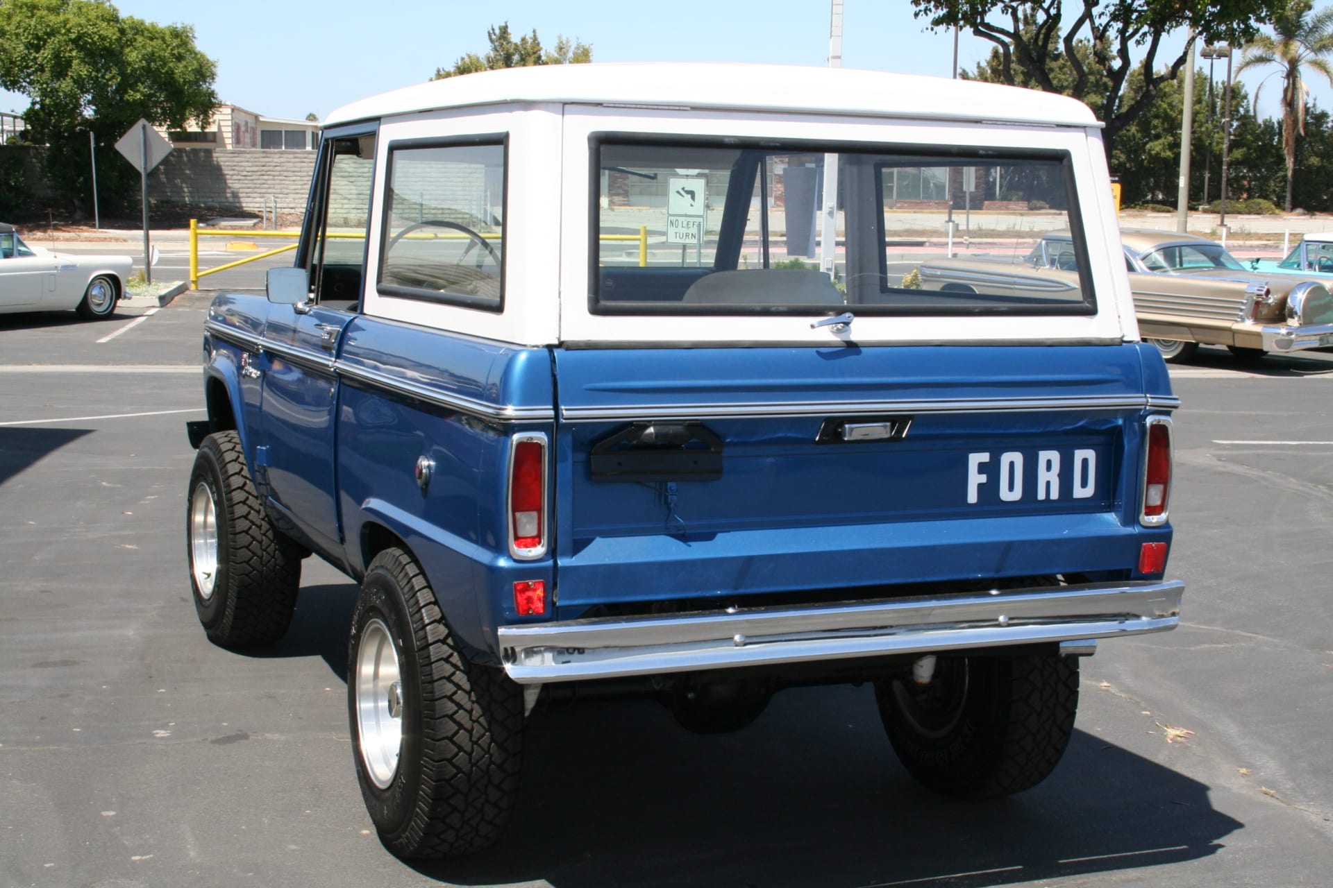 1974 Ford Bronco at Anaheim 2012 as S26 - Mecum Auctions 1974 Ford Bronco at Anaheim 2012 as S26 - Mecum Auctions