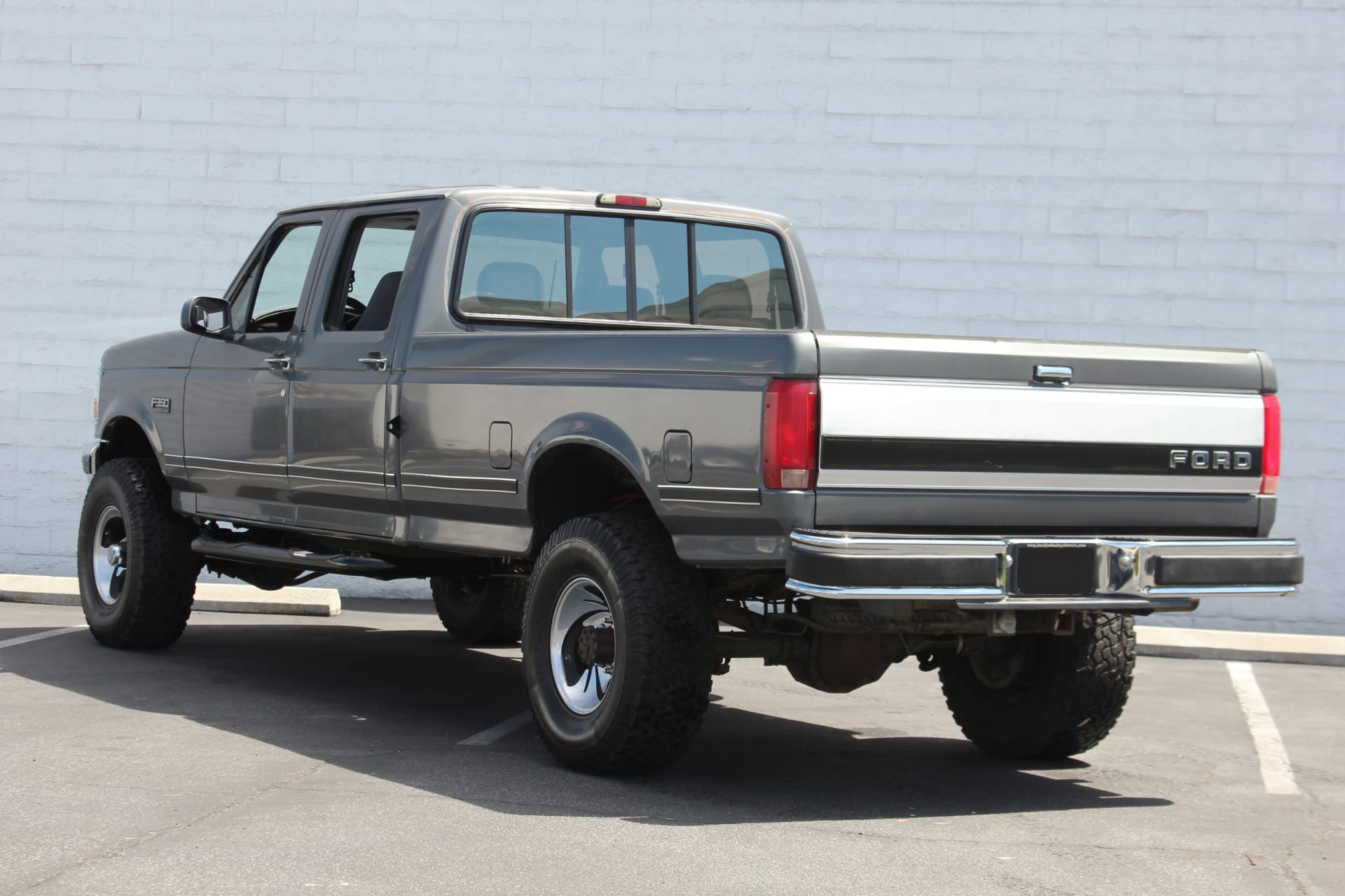 1995 Ford F350 XLT Pickup at Anaheim 2014 as F40 - Mecum Auctions