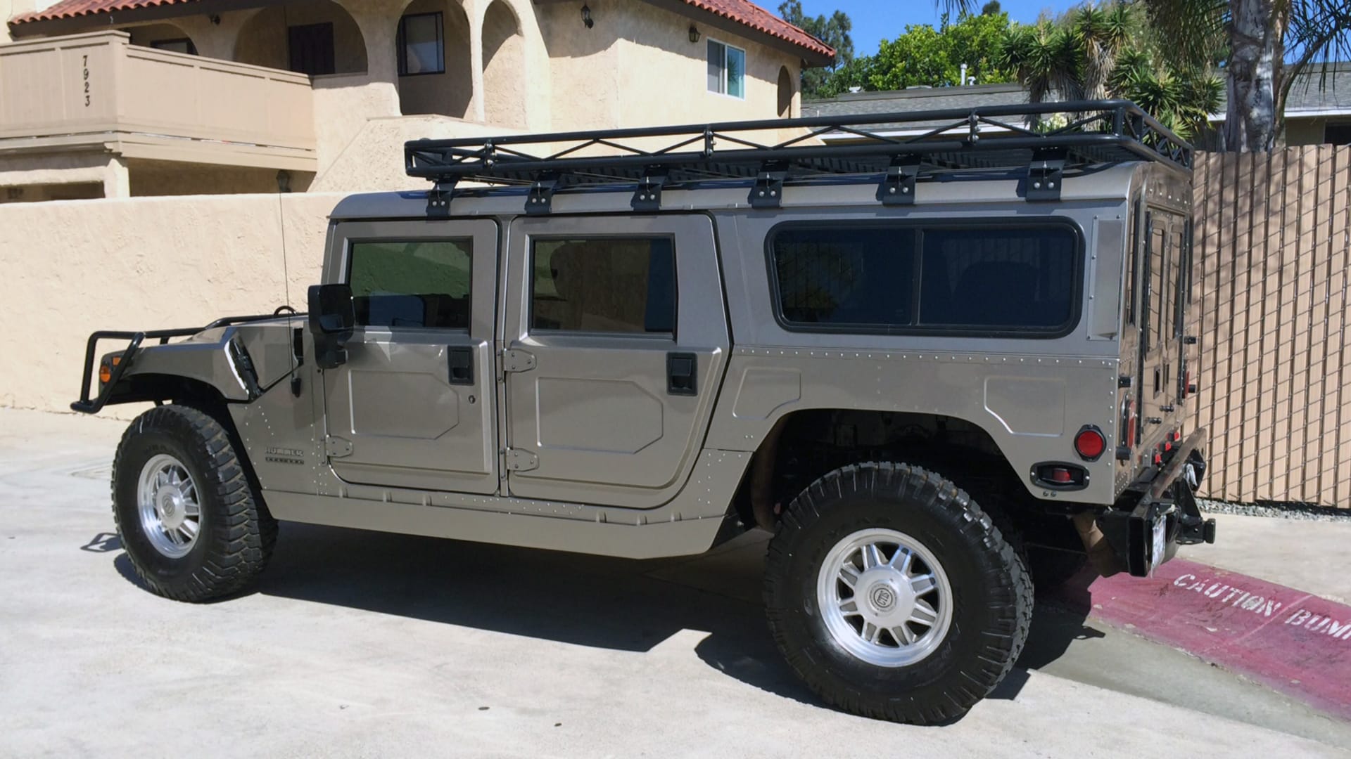 2001 Hummer H1 at Anaheim 2014 as S170 - Mecum Auctions