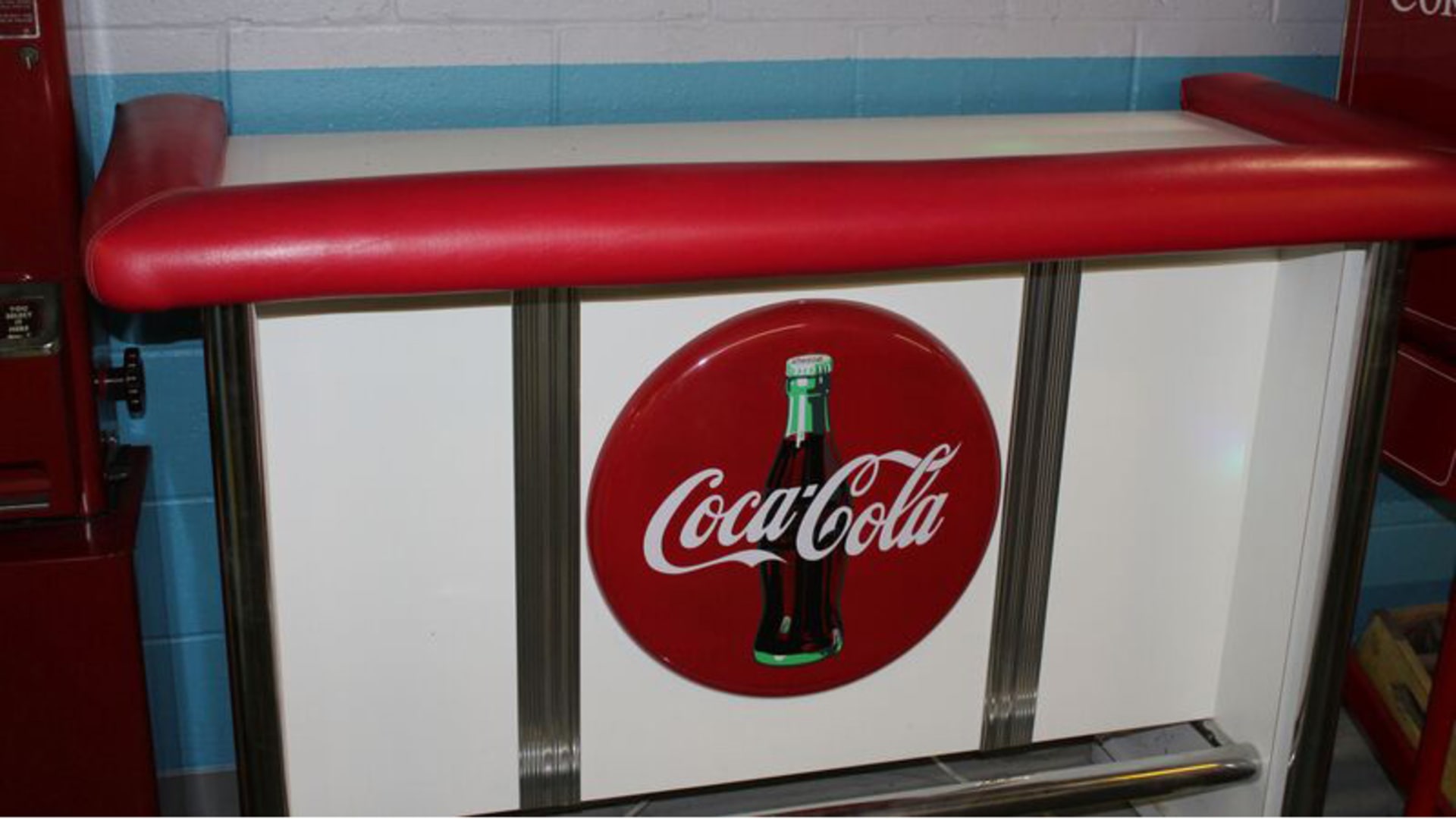 Coca Cola Fountain Bar With Stools 60x42x24 at Anaheim 2015 as K68 ...