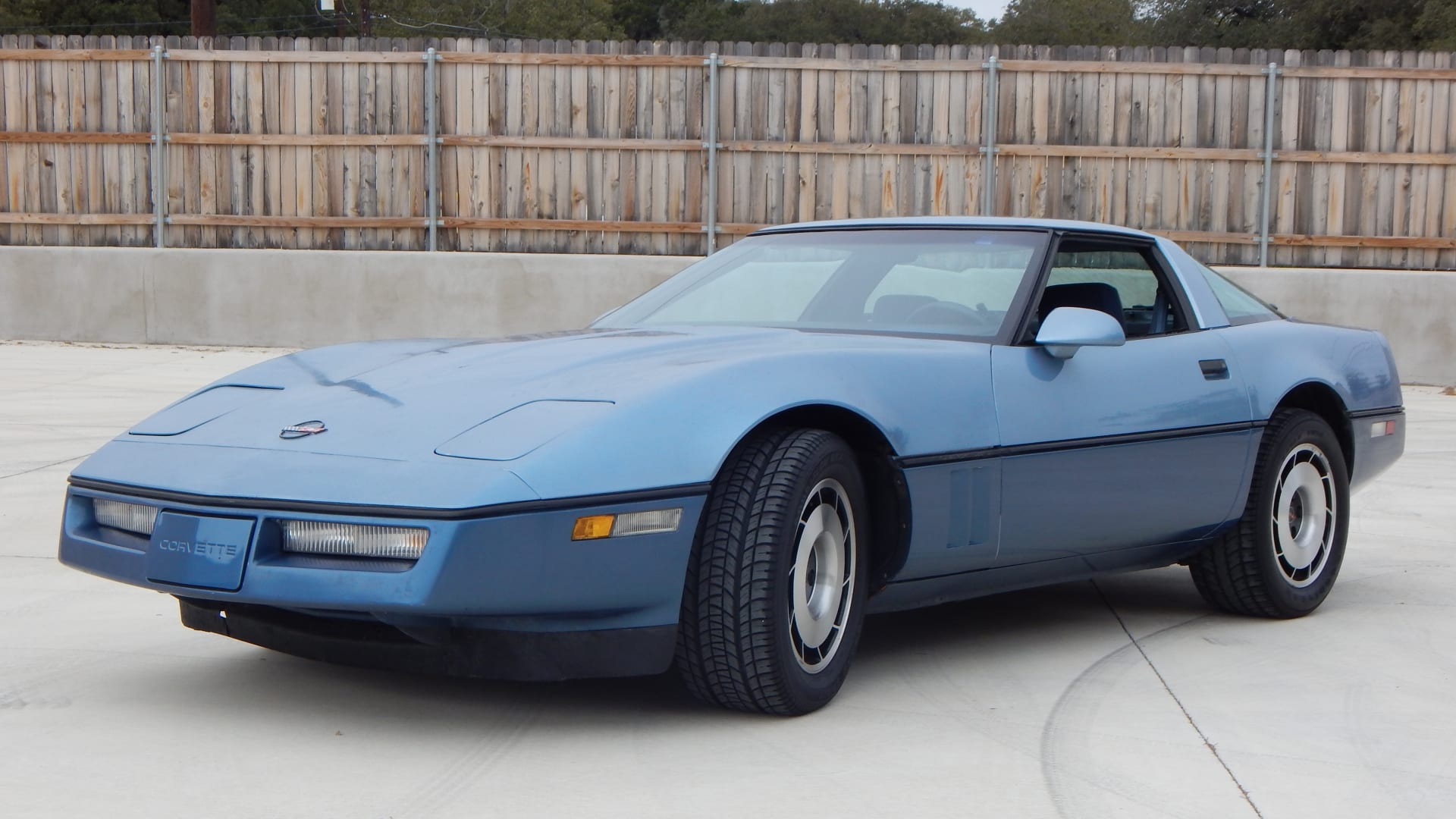 1985 Chevrolet Corvette Coupe at Austin 2014 as F45.1 - Mecum Auctions